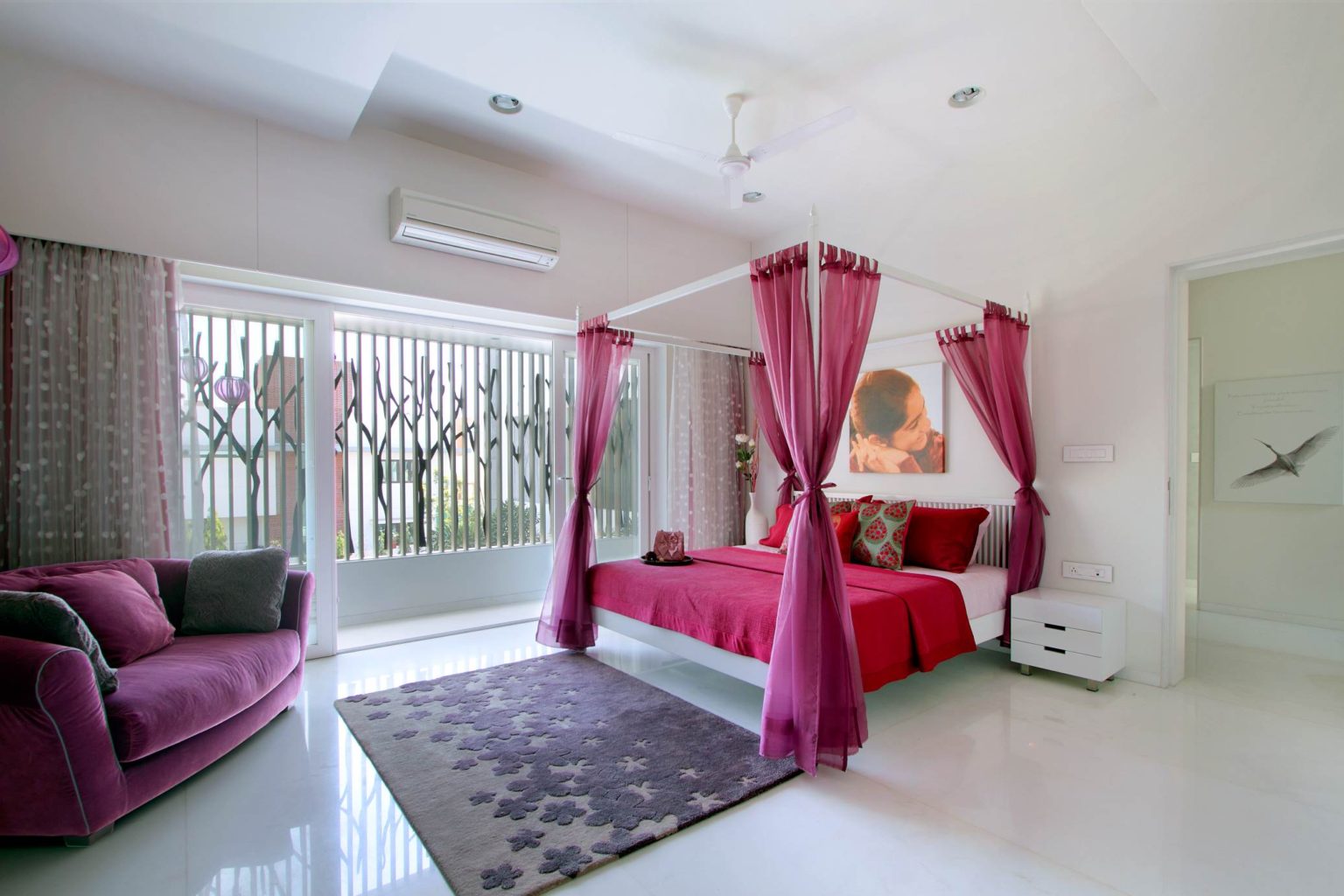 L House - Residential Projects - a balance between aesthetics and ...